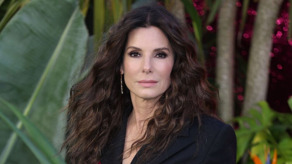 Sandra Bullock lleva el tinte rejuvenecedor para verte hasta 10 años ...