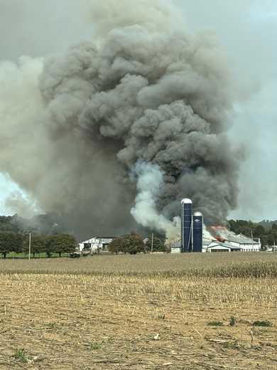 Lancaster County barn burns