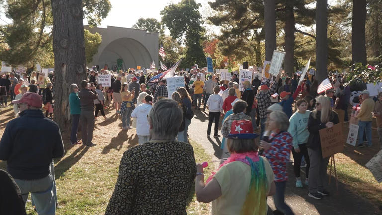 Hundreds come out for “No Kings” protest around Western Wisconsin