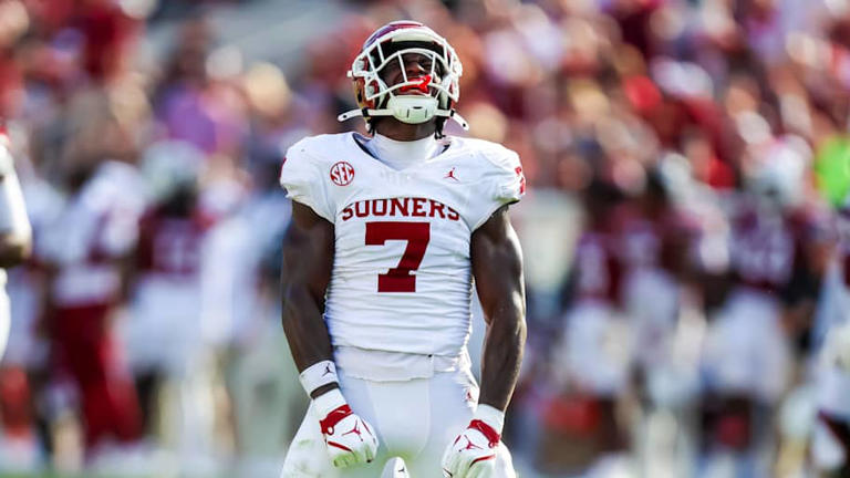 Oklahoma PFF Grade and Snap Counts for Sooners' Win at South Carolina