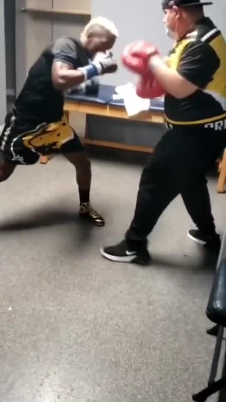 Is Subriel Matias the guy to KO Devin Haney⁉️