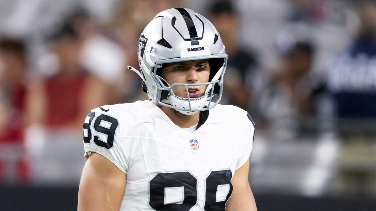 Raiders’ Brock Bowers gets '100%' label from insider amid injury rehab