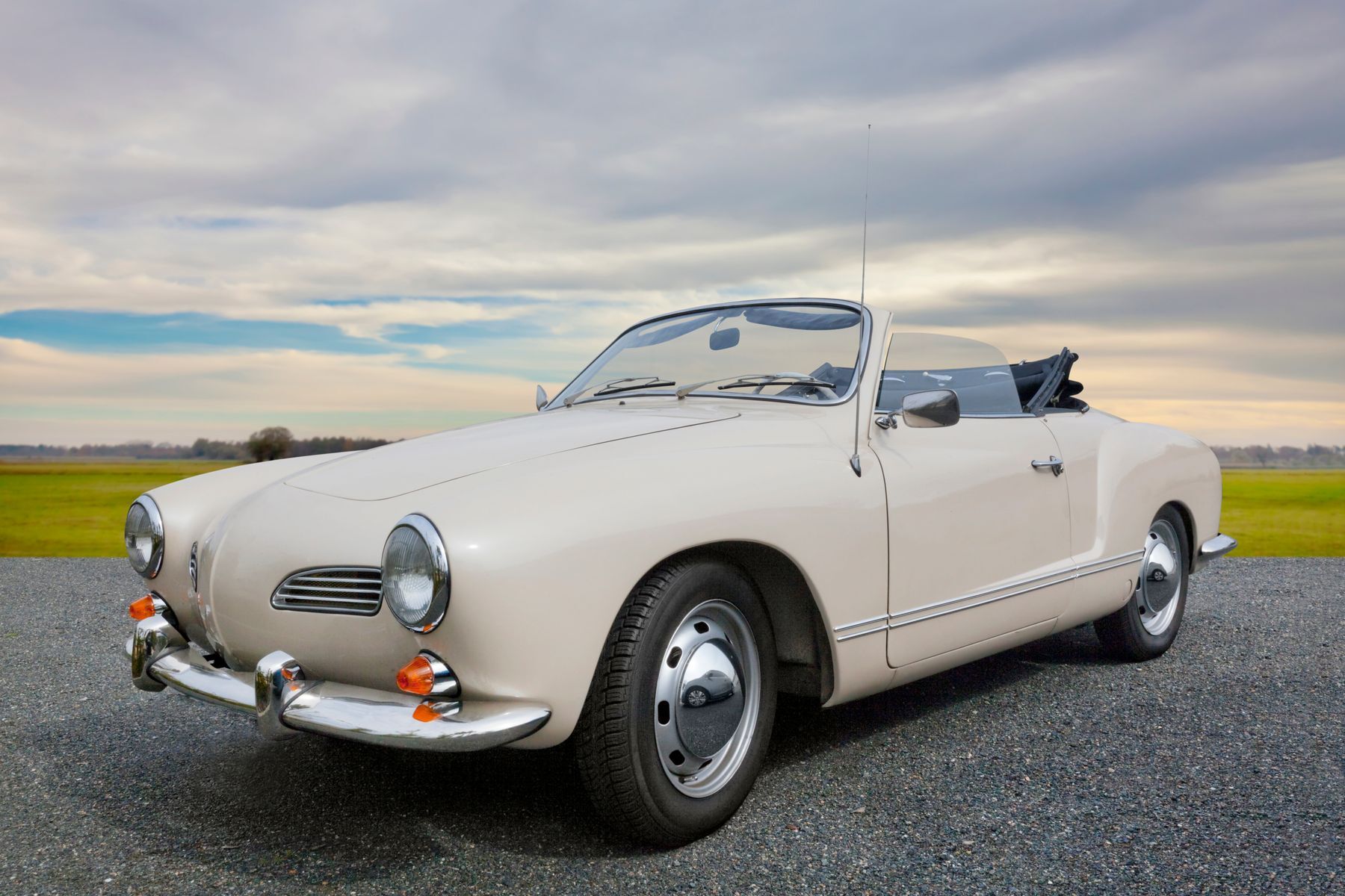 20 of the most beautiful convertible cars