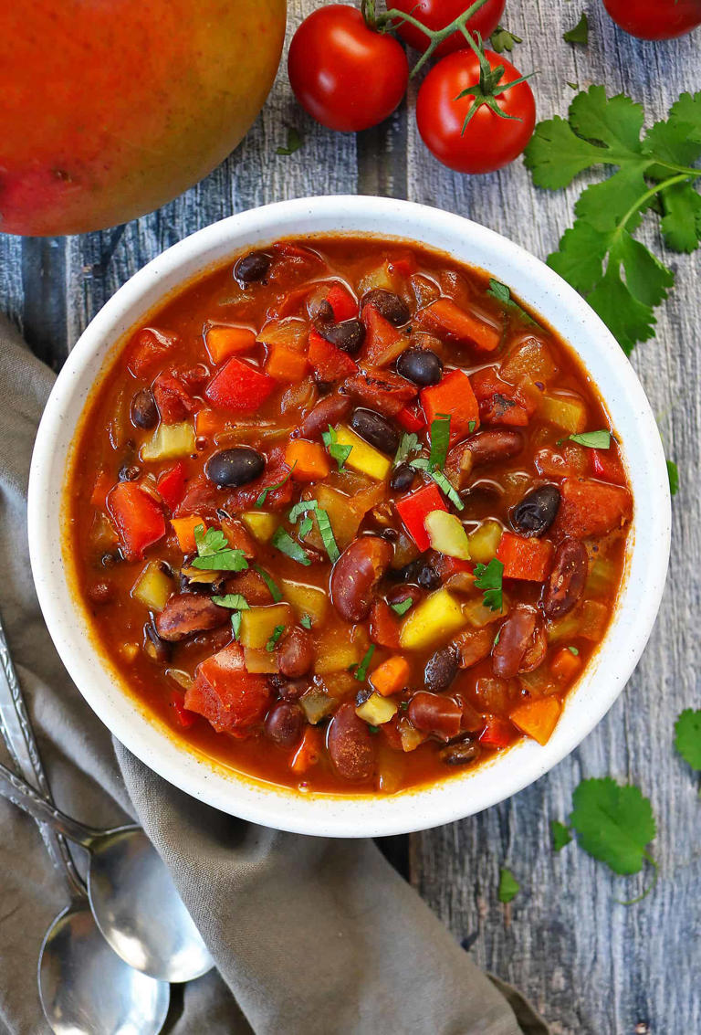 Easy Spicy Mango Chili (A Vegetarian Recipe)