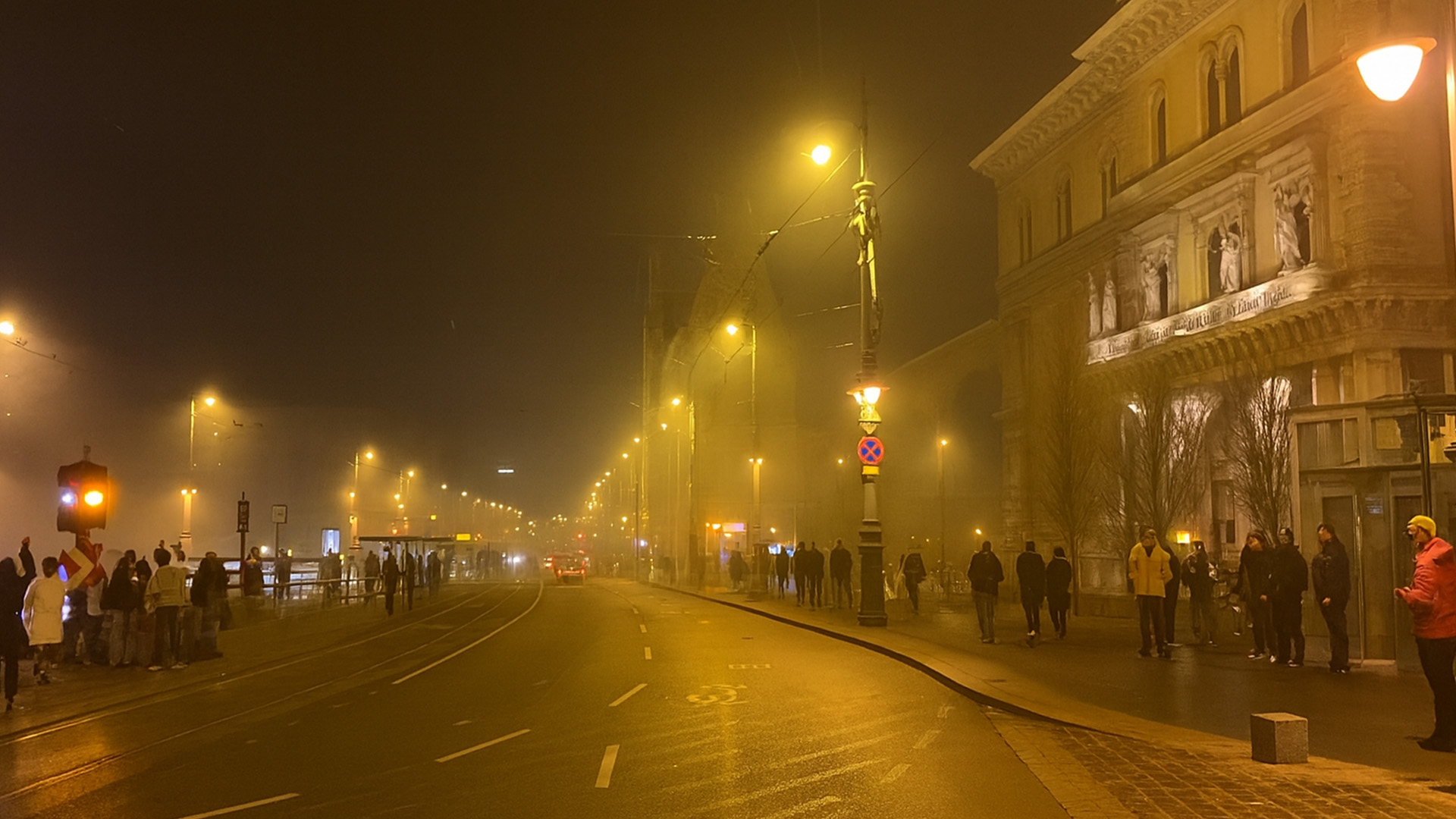 Budapest – New Year’s Eve Celebration Walk 4K