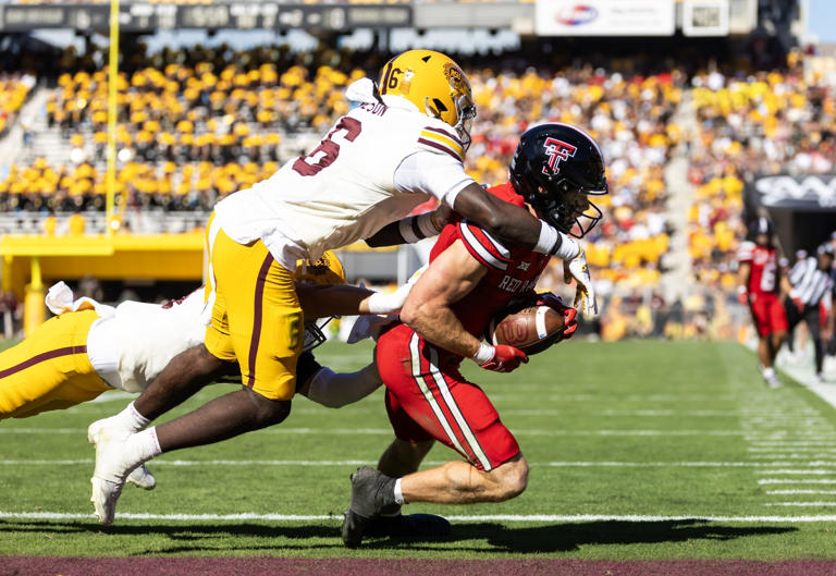 Can UCF football still make a bowl game? Here's the path for Knights ...