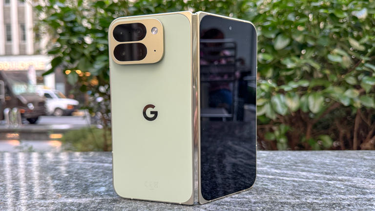 Foldable phones had a big year in 2025, and iPhone Fold’s arrival in ...