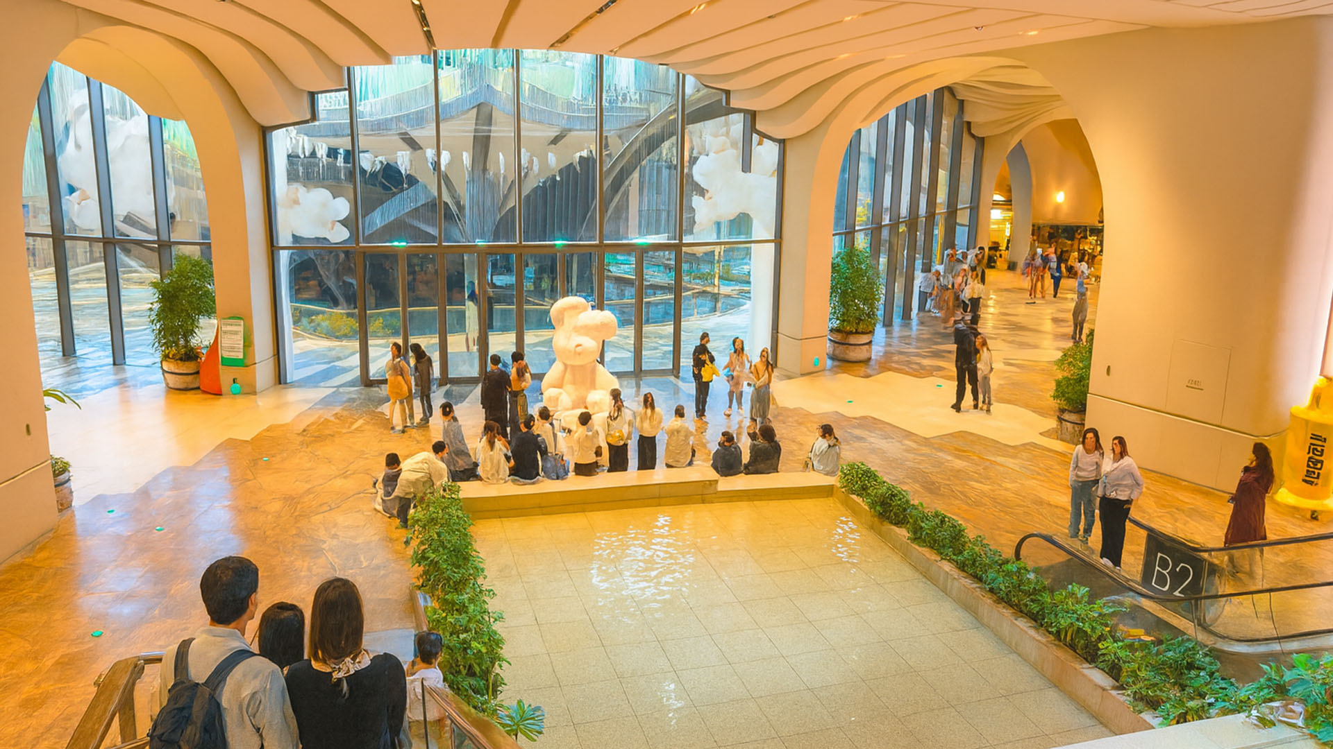 Walking in Unique Concept Mall – China 4K