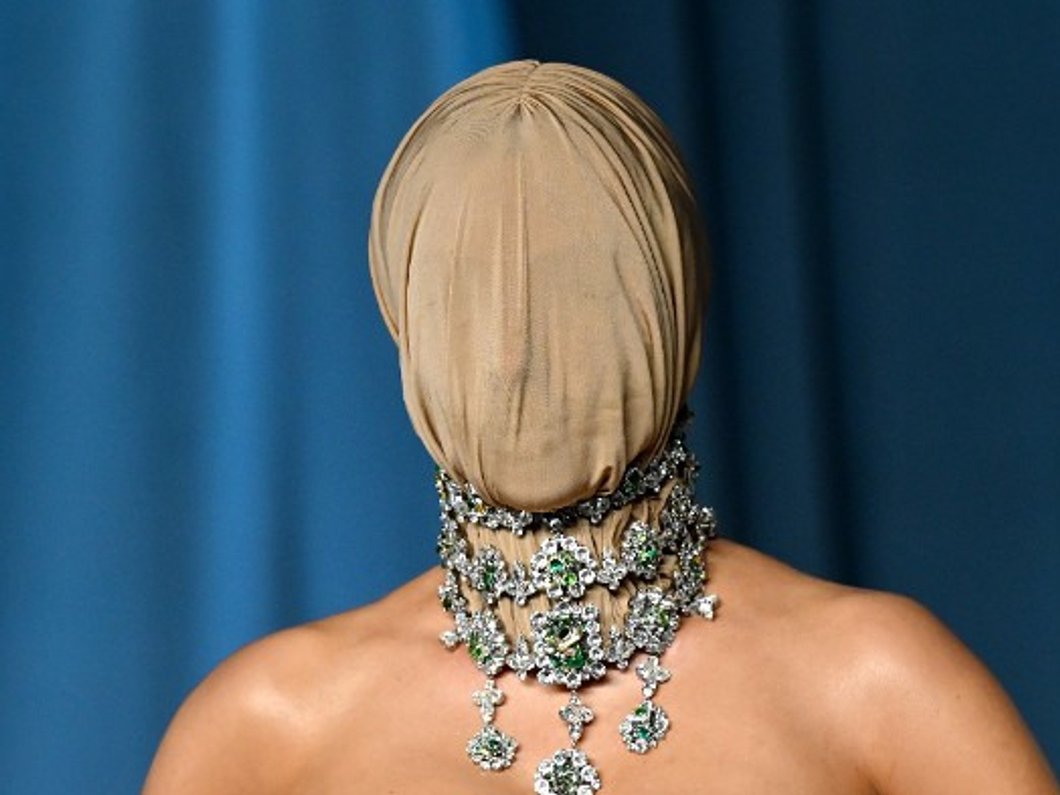 Kim Kardashian shocks with mask look: why she covered herself up