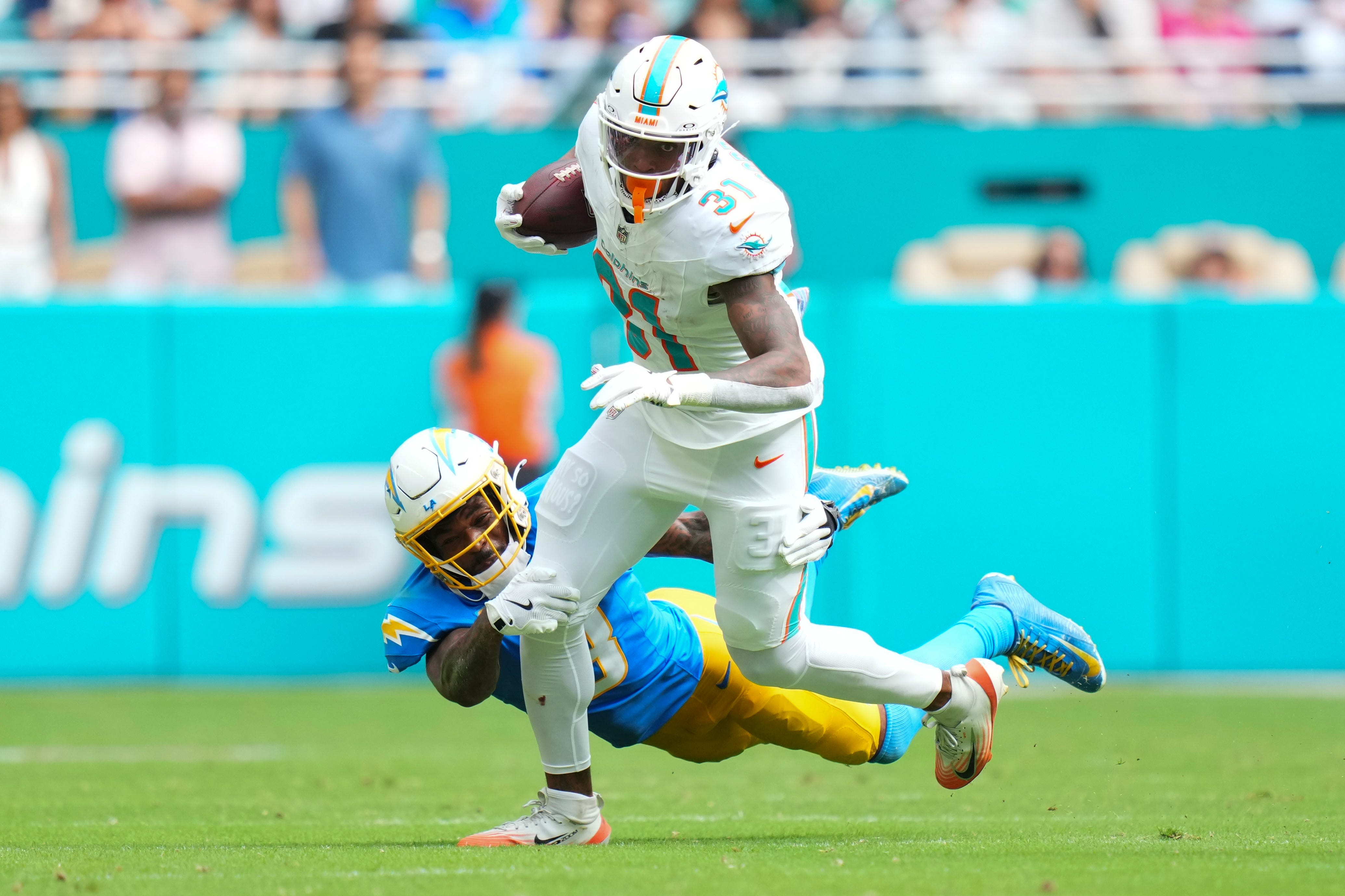 Dolphins vs Browns predictions, picks, odds. Who wins Week 7 NFL game?