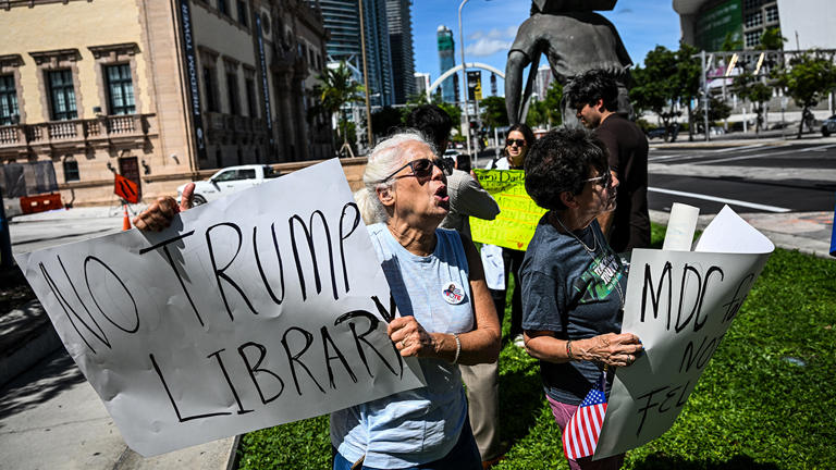 Miami developer says city is 'ready' for Trump presidential library ...