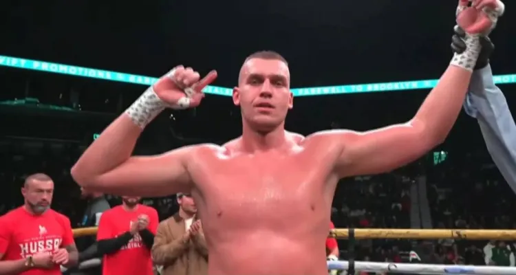 Polak nokautuje w wadze ciężkiej. Efektowne zwycięstwo Knyby w Nowym Jorku