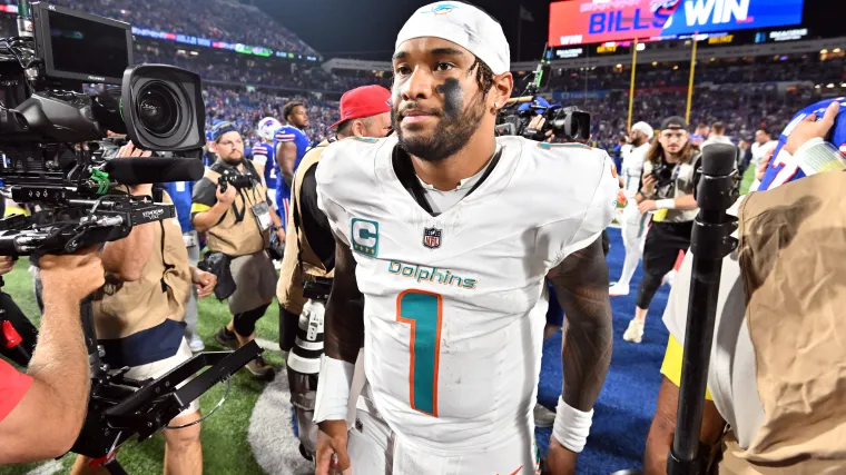 Tua Tagovailoa's Dolphins teammate reveals the head injury problem ...