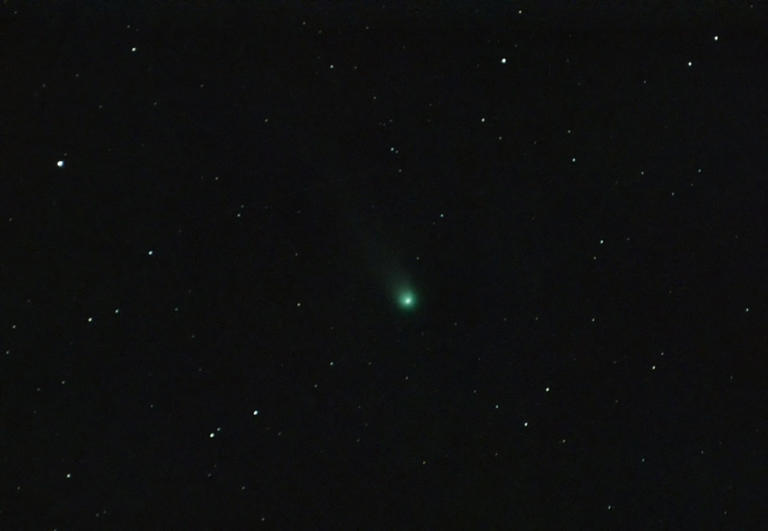 How to see the 'once in a lifetime double comet'