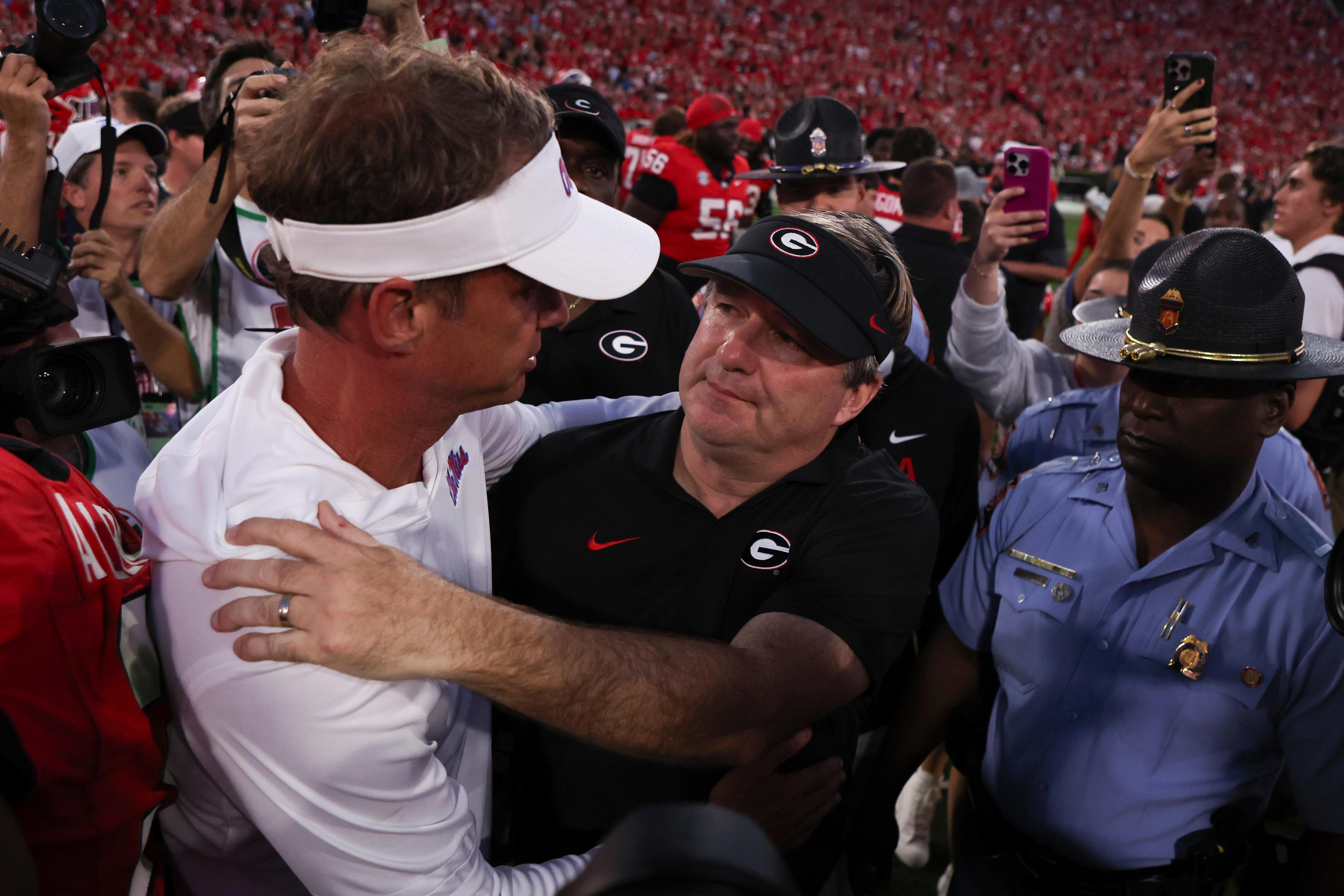 SEC football standings have a new No. 1 after Georgia knocks off Ole Miss