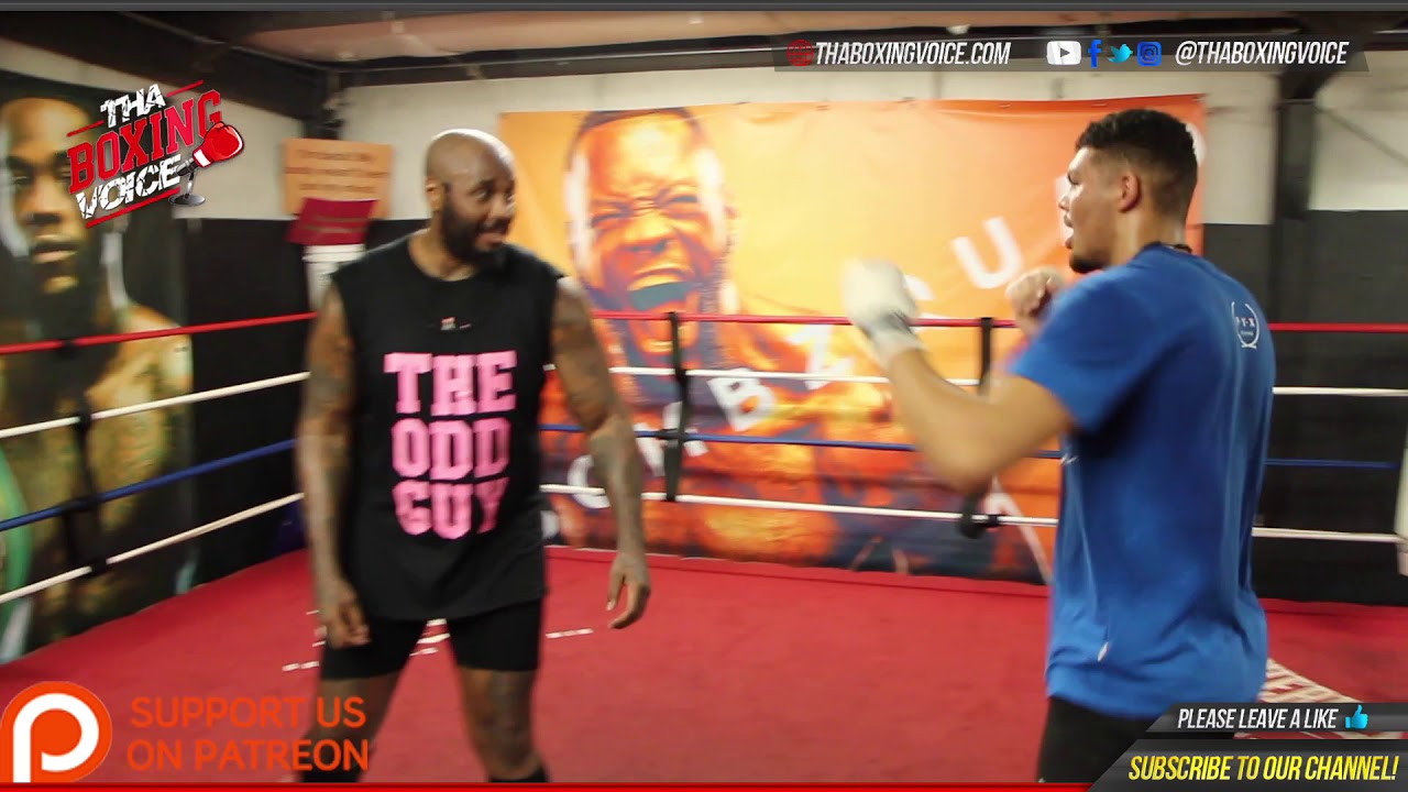 💣Deontay Wilder 👑has the best first step🤔 in all of boxing Malik Scott ...