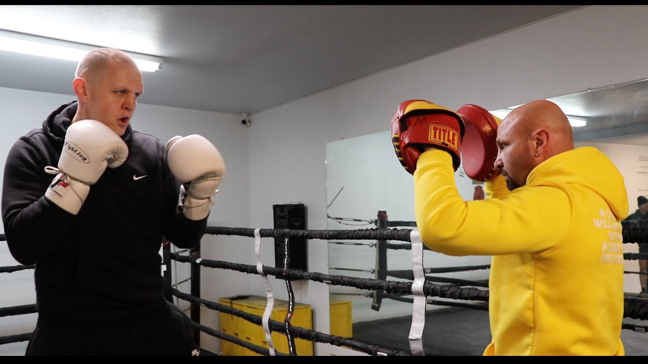Skylar Lacy & coach Bones Adams staying sharp with a pad work drill at ...