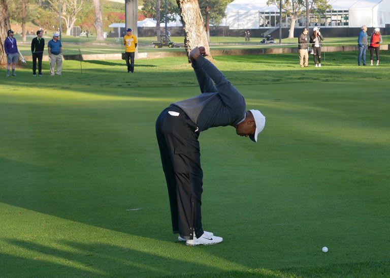 Five Quick Warmup Stretches Every Golfer Should Do