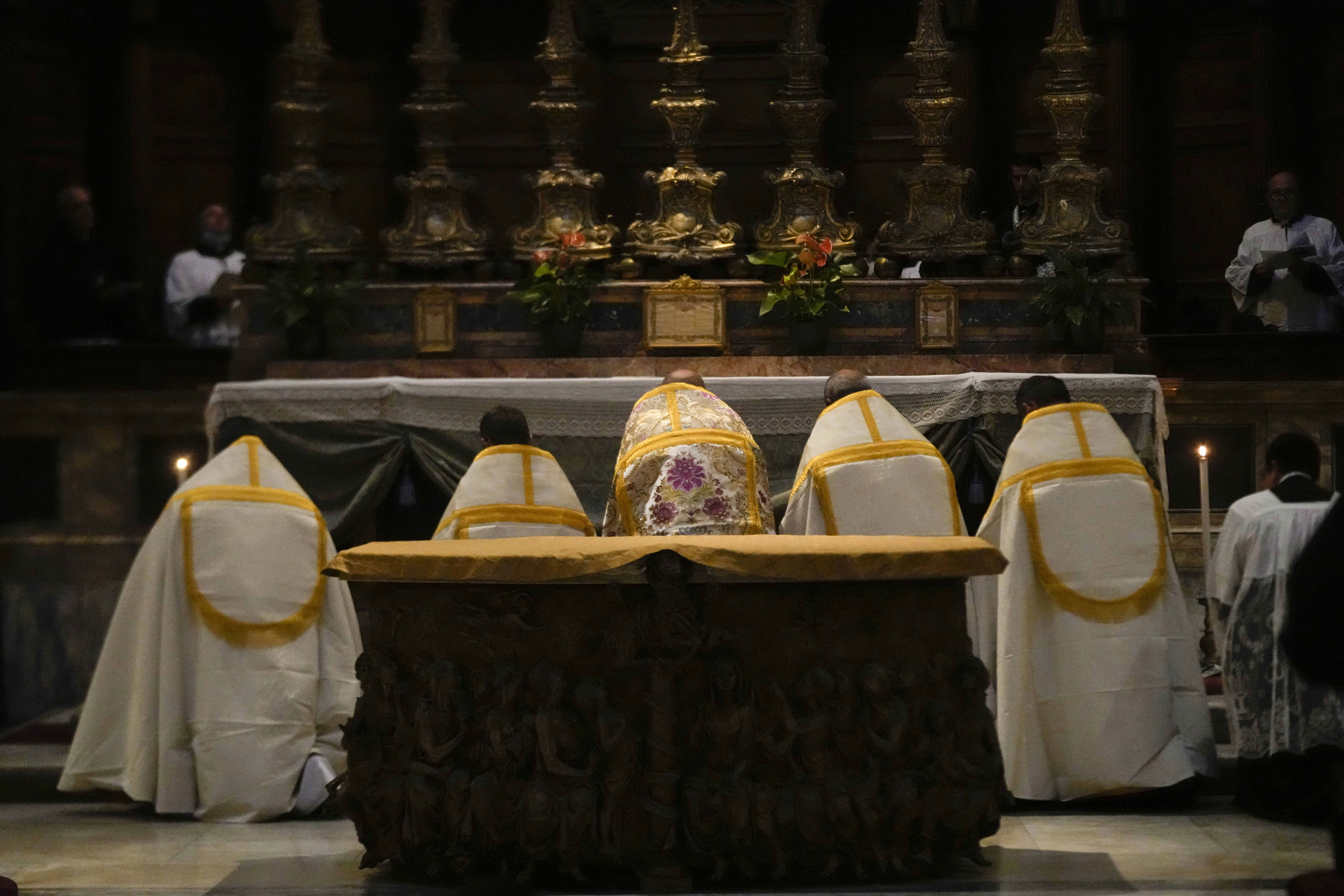 Traditionalists push Pope Leo to resurrect the Latin Mass