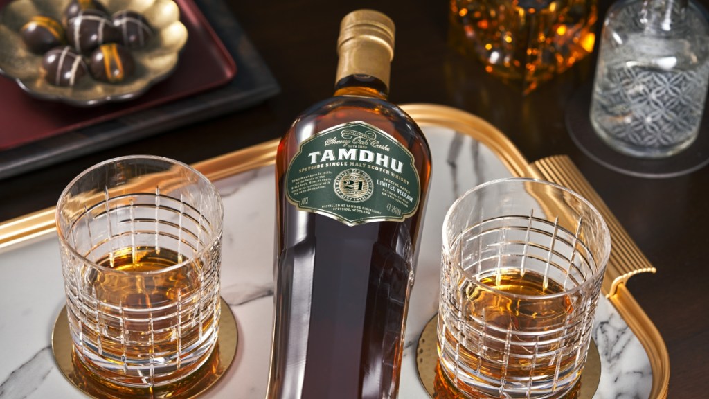 Taste Test: Tamdhu's New 21-Year-Old Single Malt Is a Decadent Sherry ...