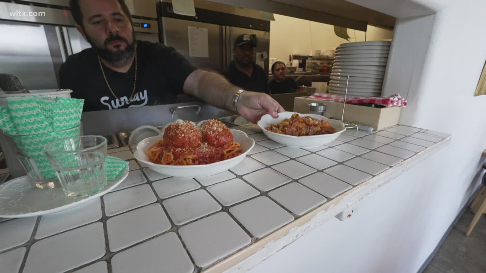 Rising tariffs drive up restaurant prices, forcing diners to pay more