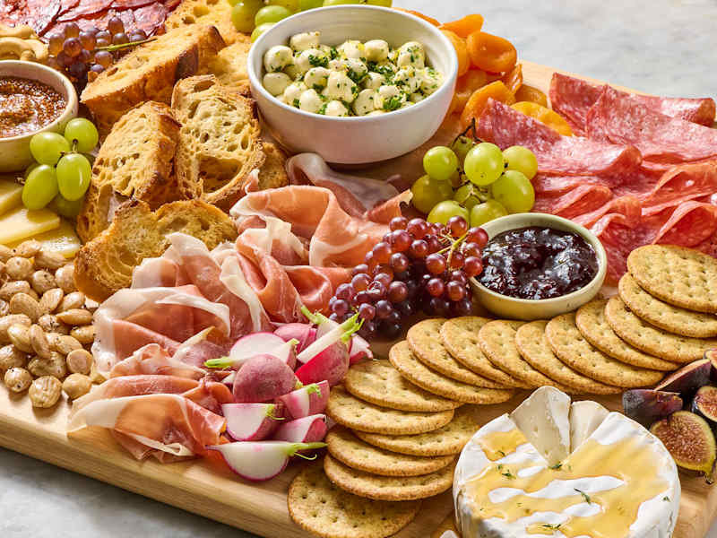 This Delicious "Cheese & Charbooterie" Board Was Such a Hit, It's ...