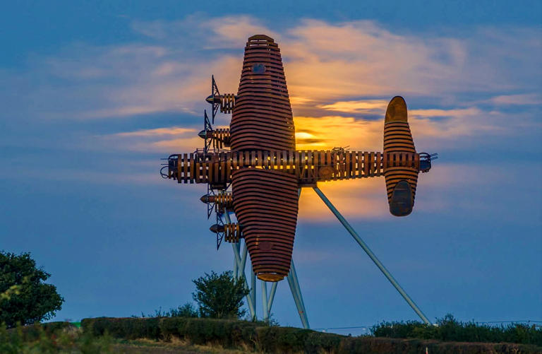 "On Freedom's Wings" – Lancaster Bomber Sculpture Unveiled at ...