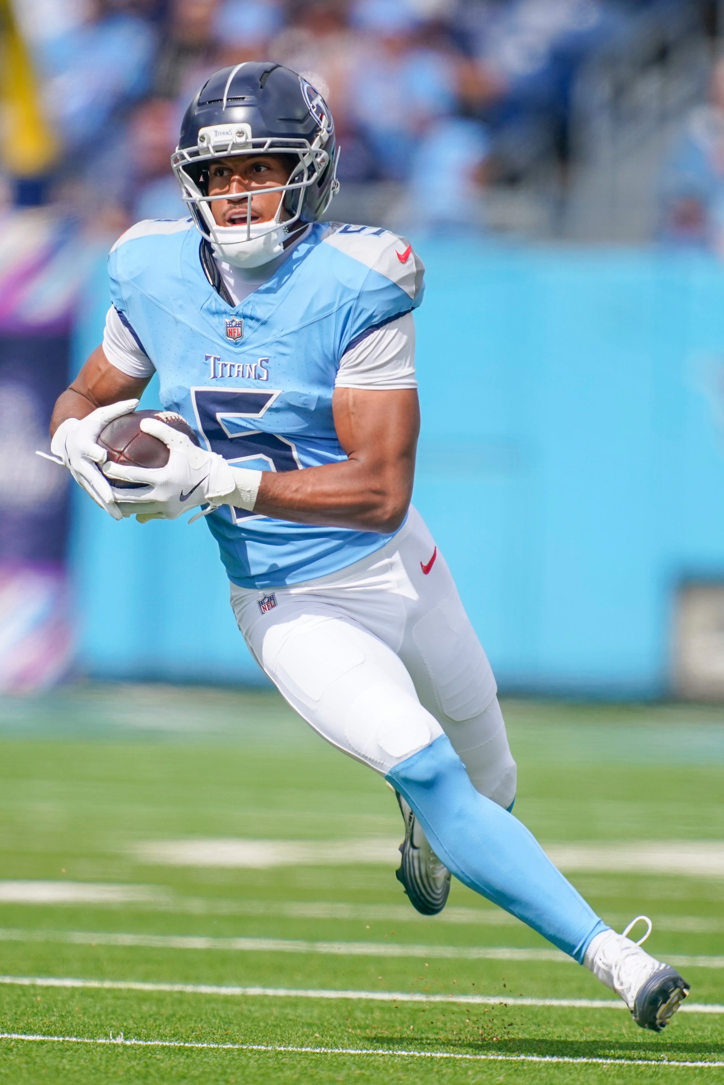 Chimere Dike, Elic Ayomanor injury updates: Tracking Titans' news ...