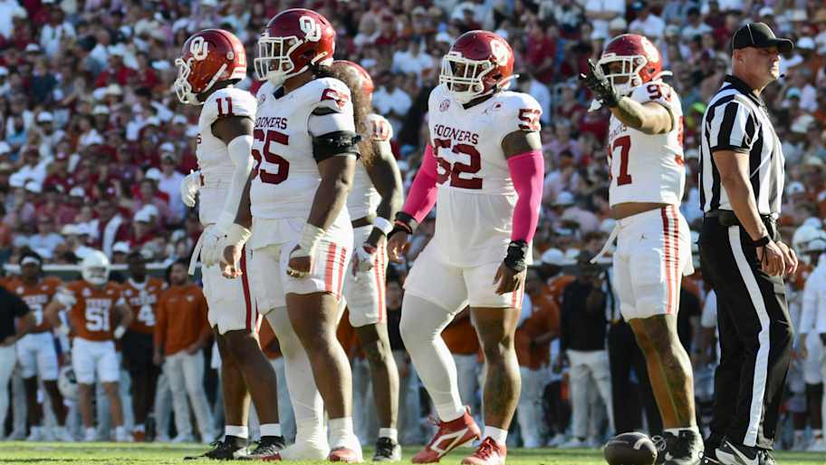 A Defense That's 'Hungry to Overcome Adversity' has Oklahoma Back on Track