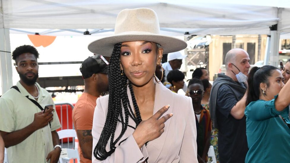 Brandy Suffered Dehydration, "Wanting To Faint" Before Exiting Chicago ...