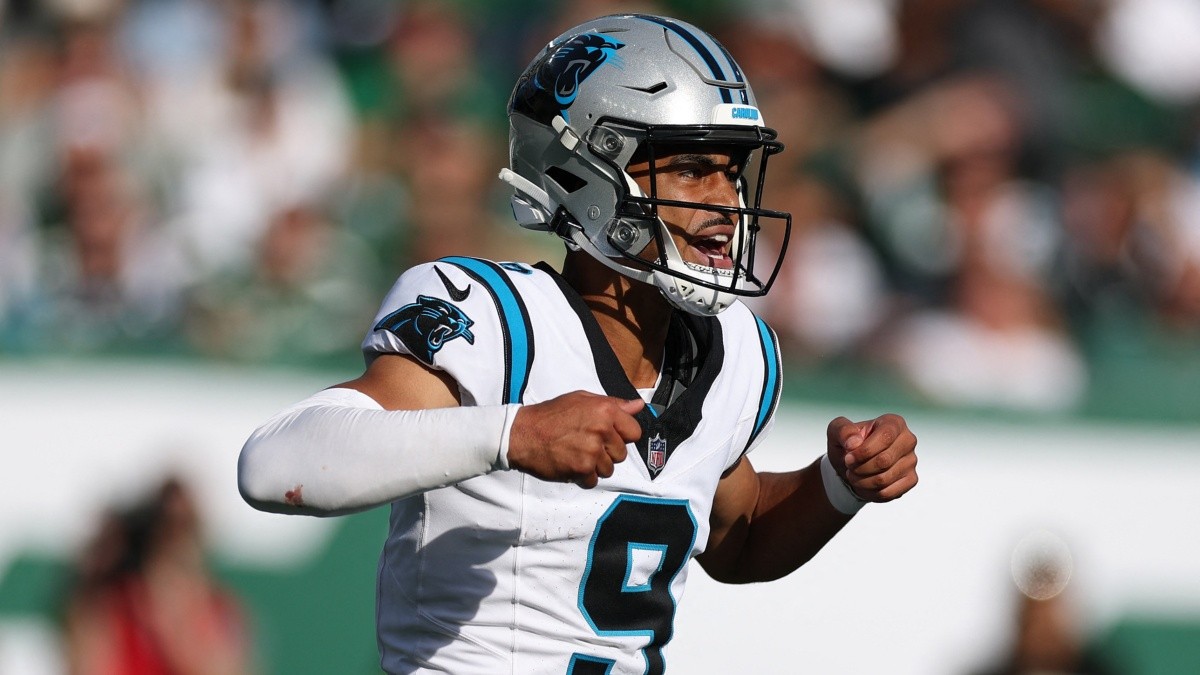 NFL: Panthers QB Bryce Young Leaves Game Against Jets Due to Ankle Injury