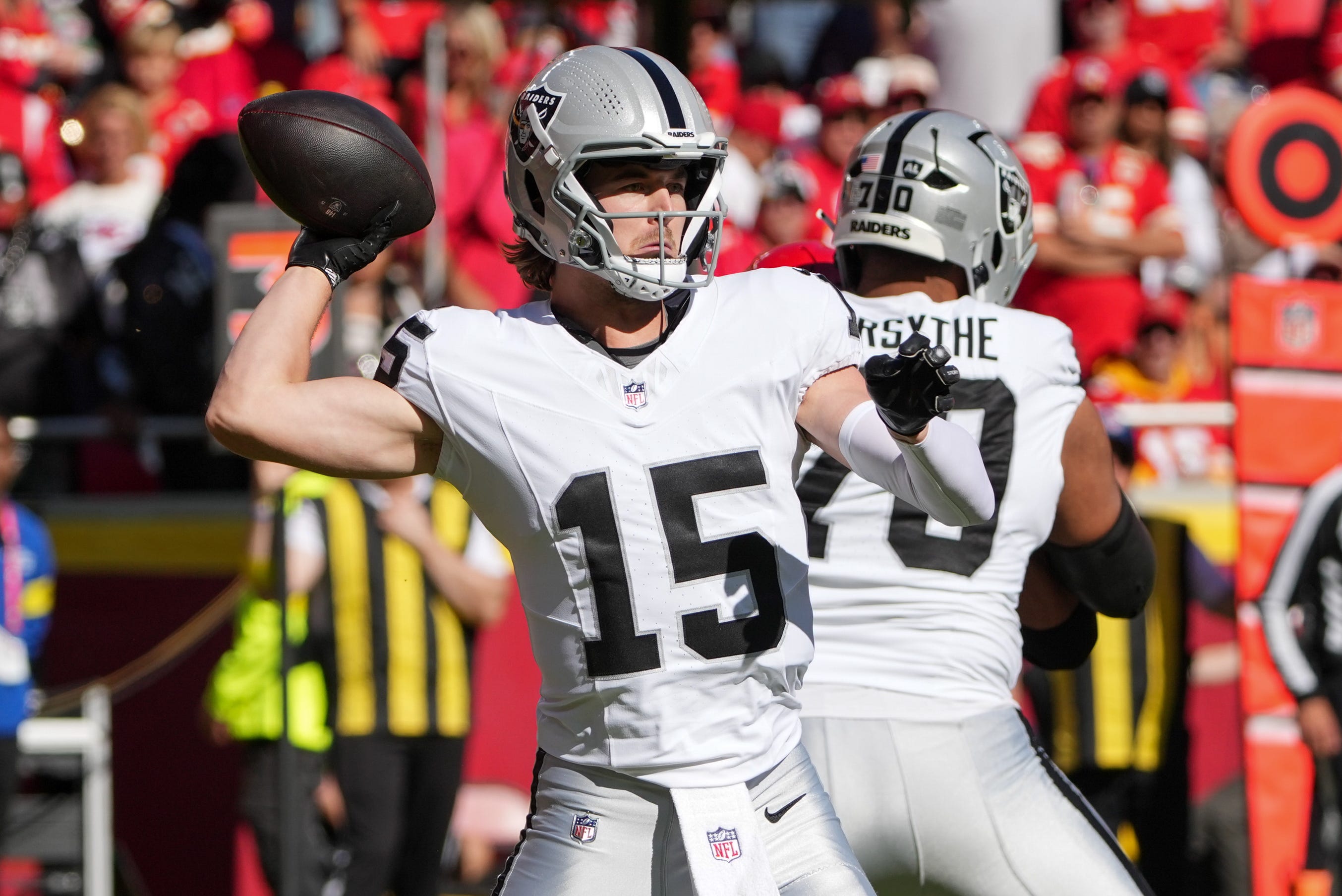 Ex-Steelers QB Kenny Pickett screws up his Raiders debut in hilarious ...