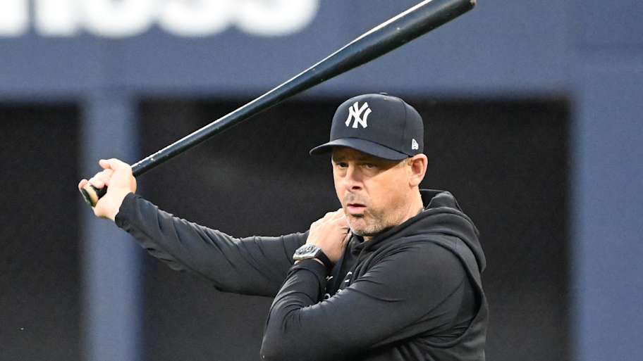 Insider Confirms Aaron Boone Has Full Yankees Game Control