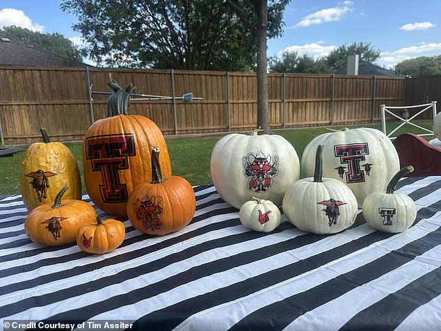 The rise of tiny Texas town that became the 'pumpkin capital of America ...