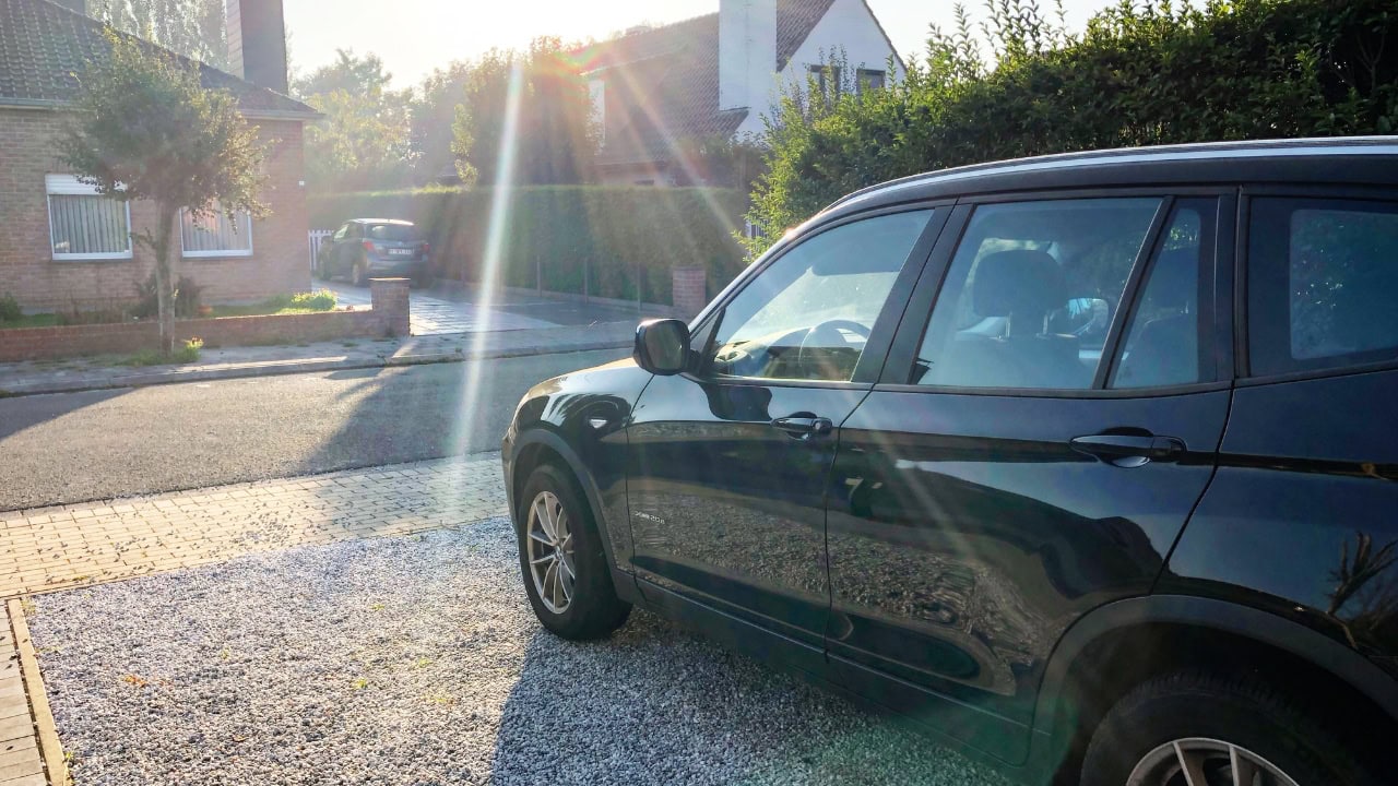 10 car habits that waste money before 9AM