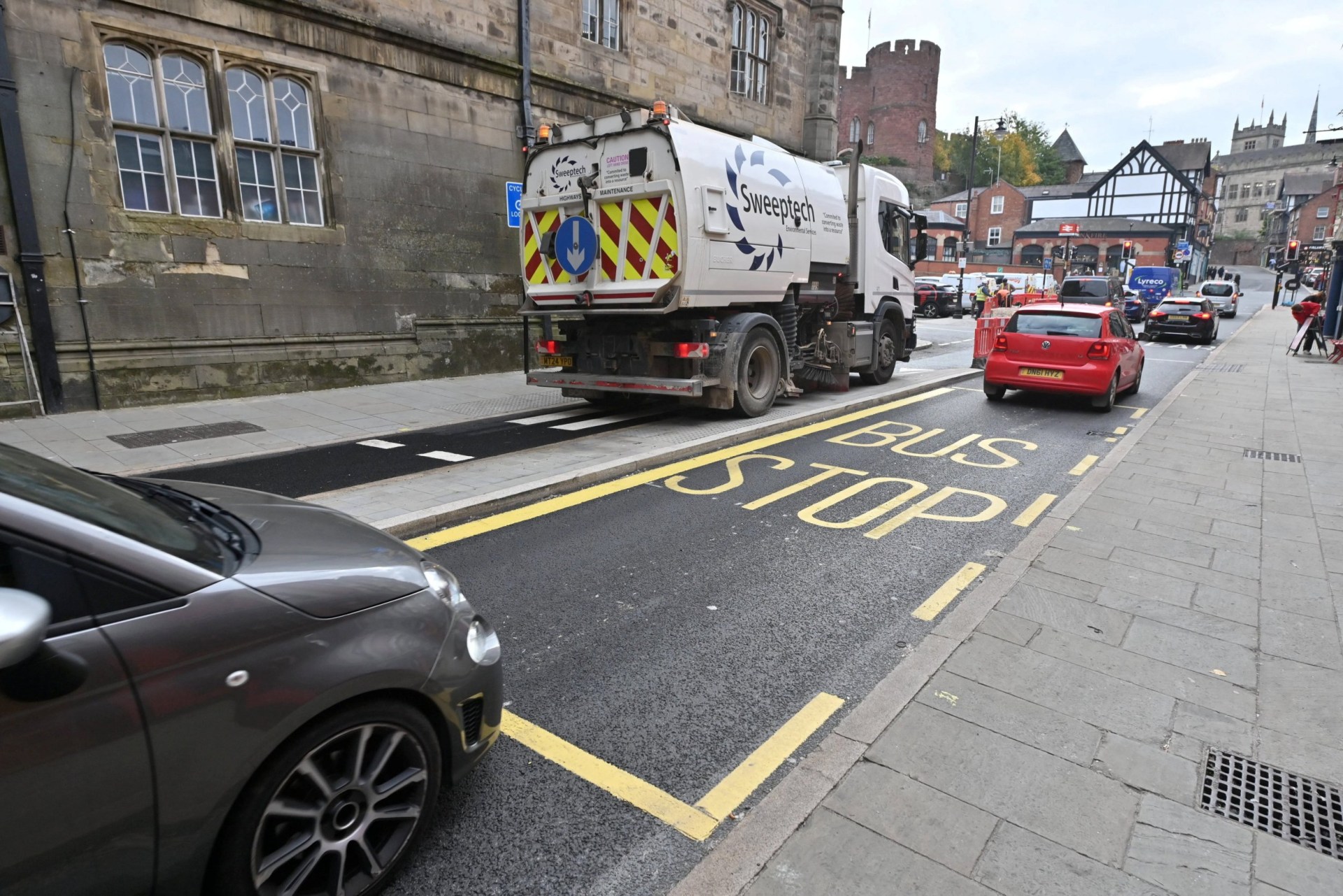 Outrage over 'crazy' bus stop blocking Shrewsbury road