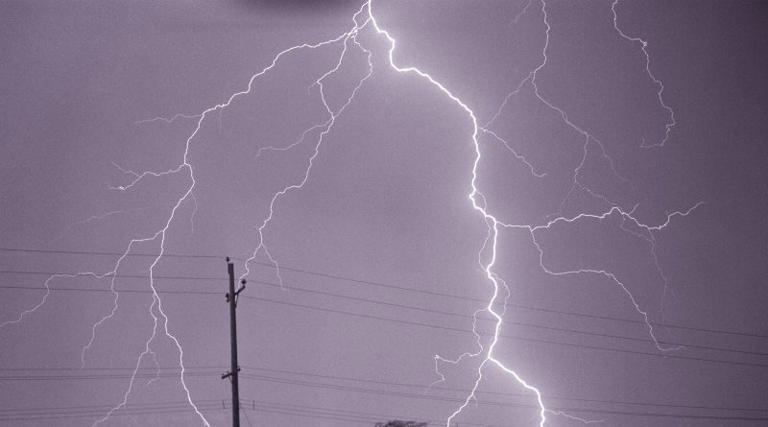 Severe storms confirmed in southern Illinois, Indiana