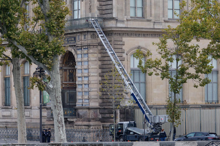 Louvre Robbers Steal Napoleon and Empress Jewelry in 7-Minute Heist