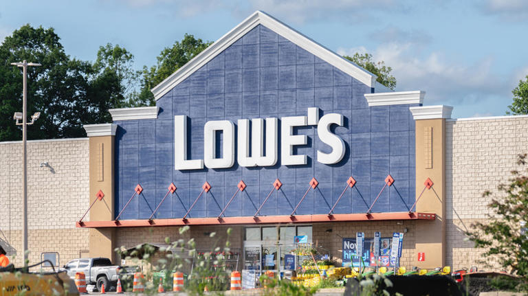 Yes, Lowe's Recycles Power Tool Batteries – Here's What To Know Before ...