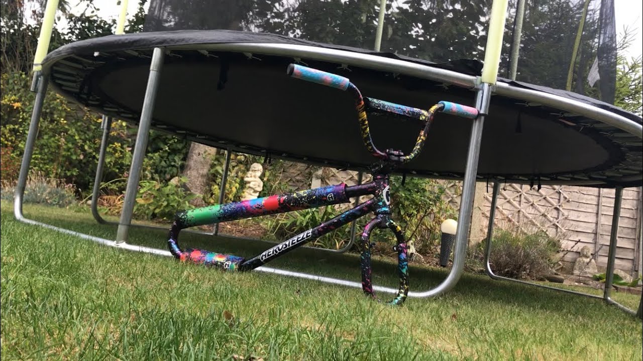 Testing a brand new trampoline bike setup