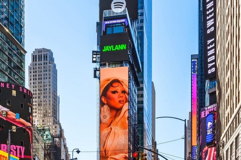 Moroccan singer Jaylann lights up New York’s Times Square as Spotify’s ...