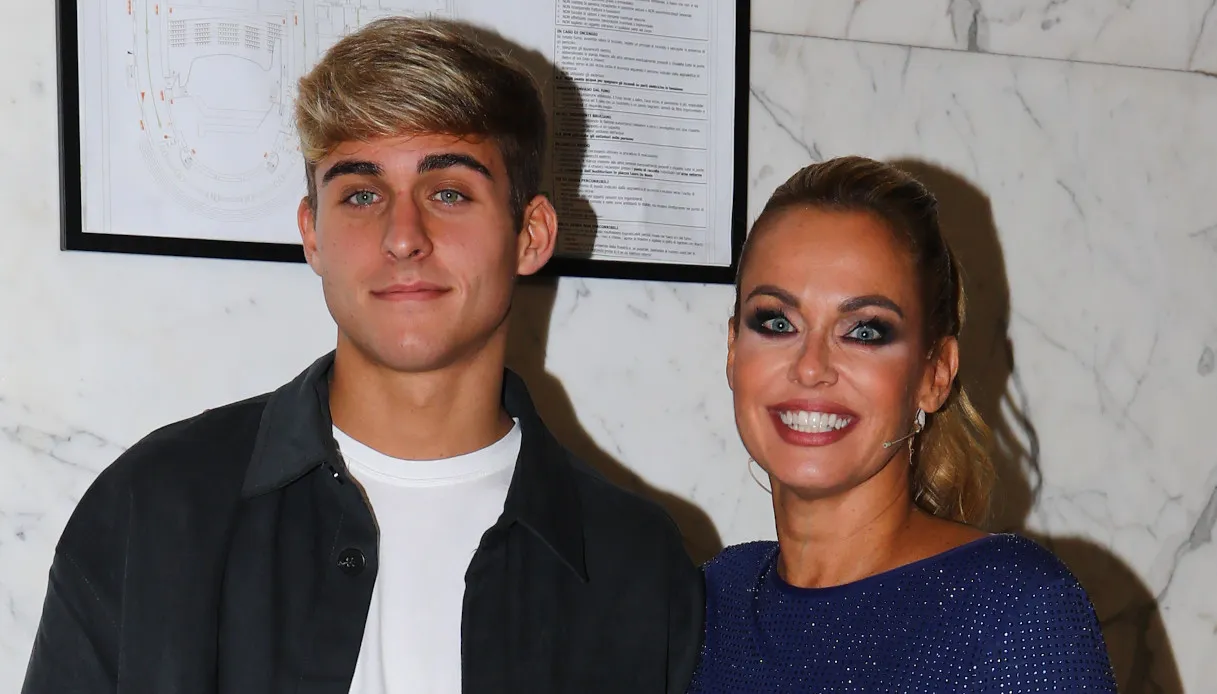 Silvia, Davide e Adele, chi sono i figli di Sonia Bruganelli e Paolo ...