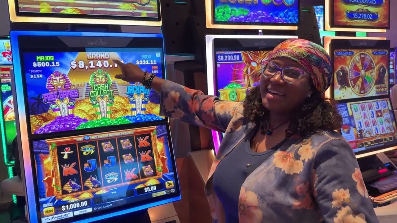 My wife put $1,000 in this Mo Mummy high limit slot machine