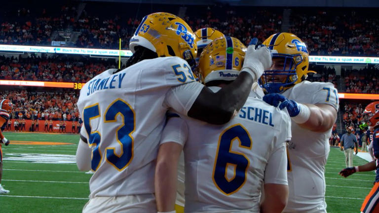 SU drops third straight game falling at home to Pitt