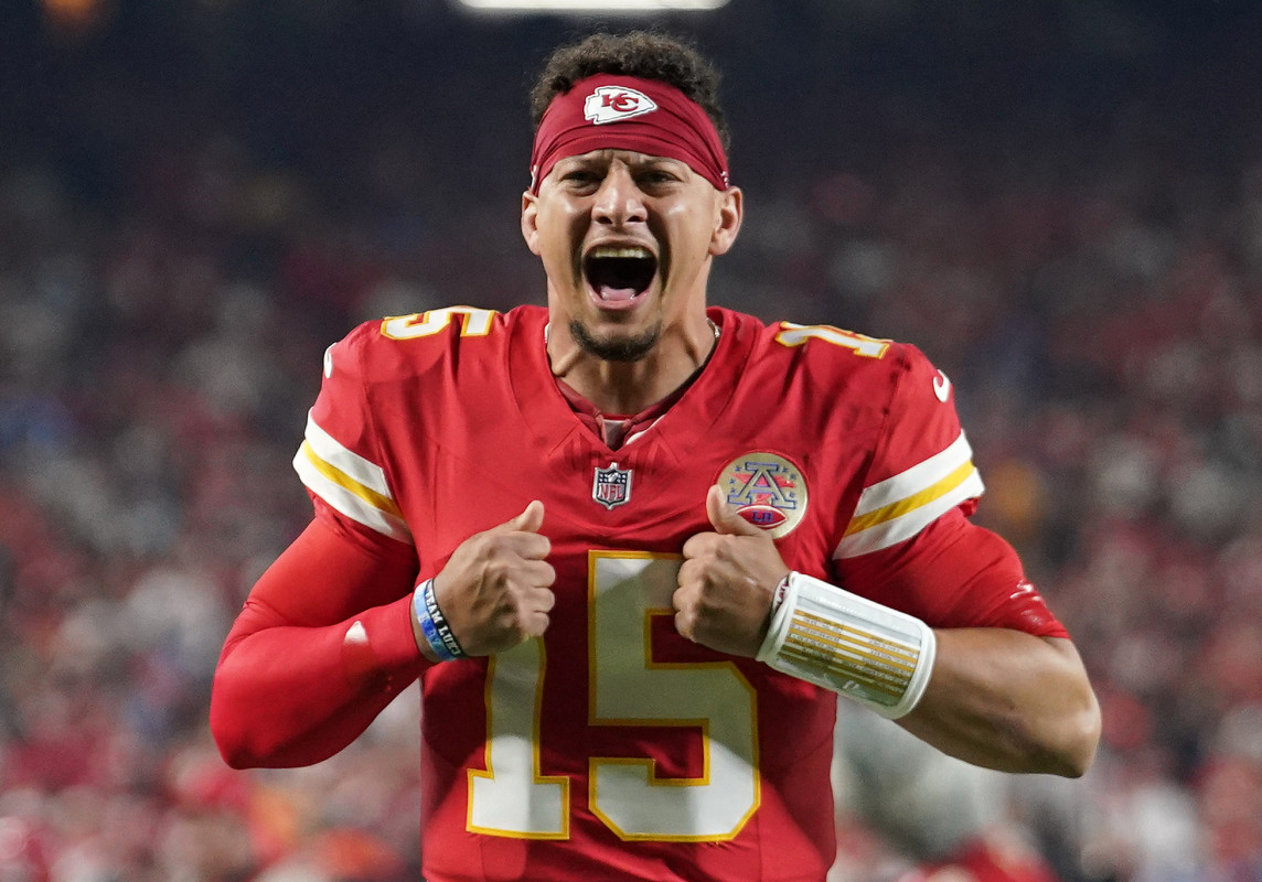 NFL Makes Patrick Mahomes Announcement During Chiefs Game
