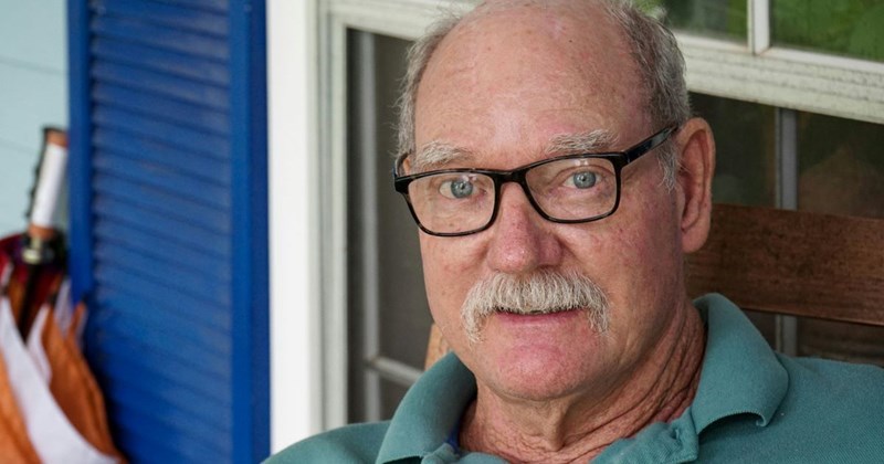 61-year-old dad pays his son's $68K student loan debt by selling his ...