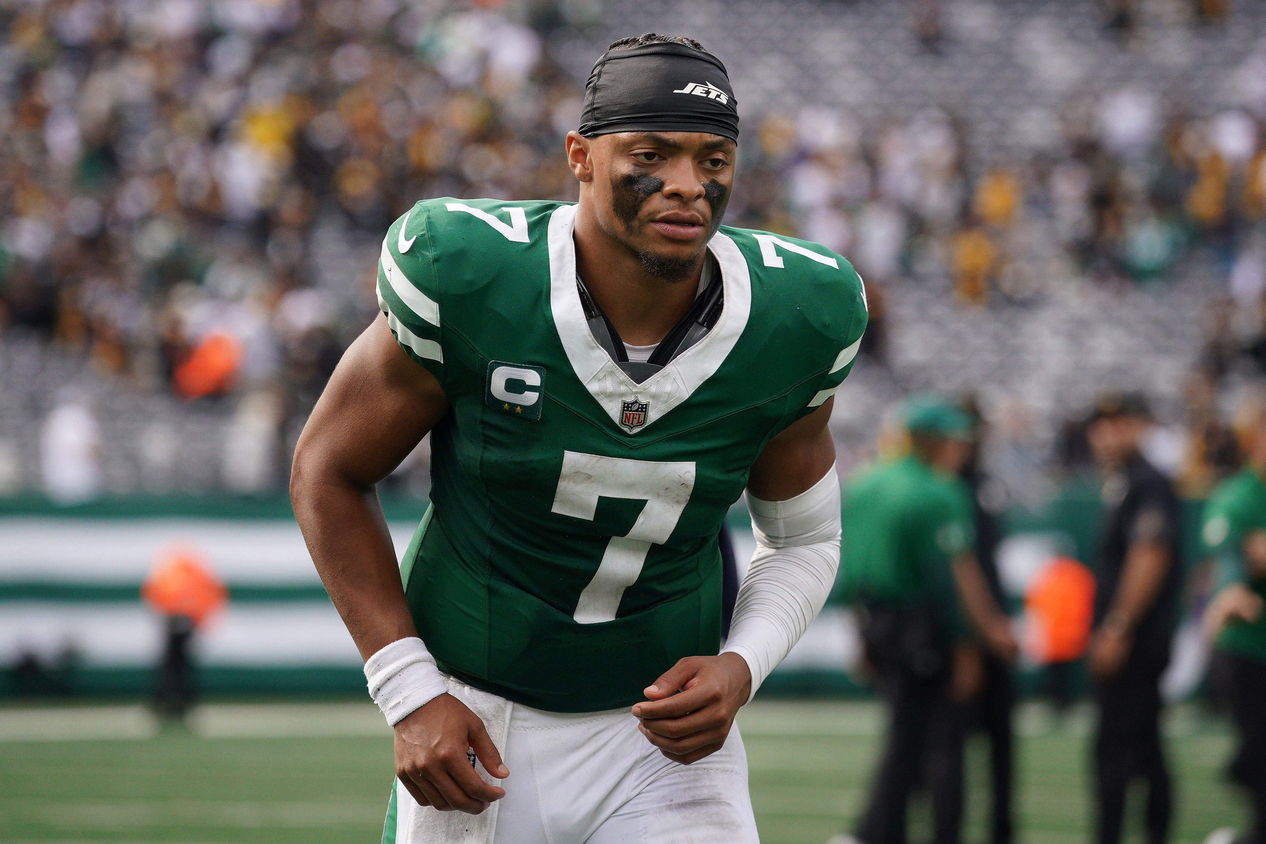 Jets’ Justin Fields receives brutal update on future in New York