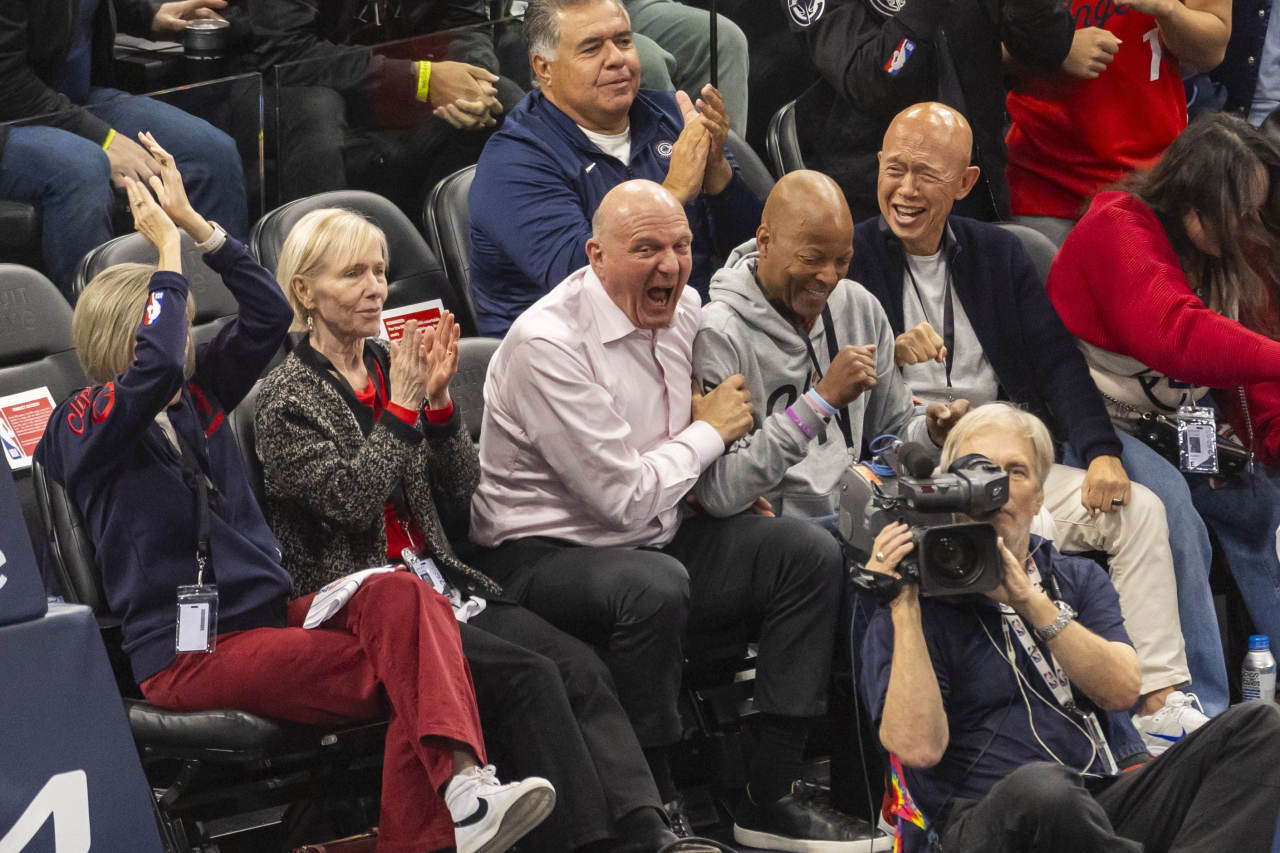 The Fraudster Behind Steve Ballmer’s NBA Nightmare