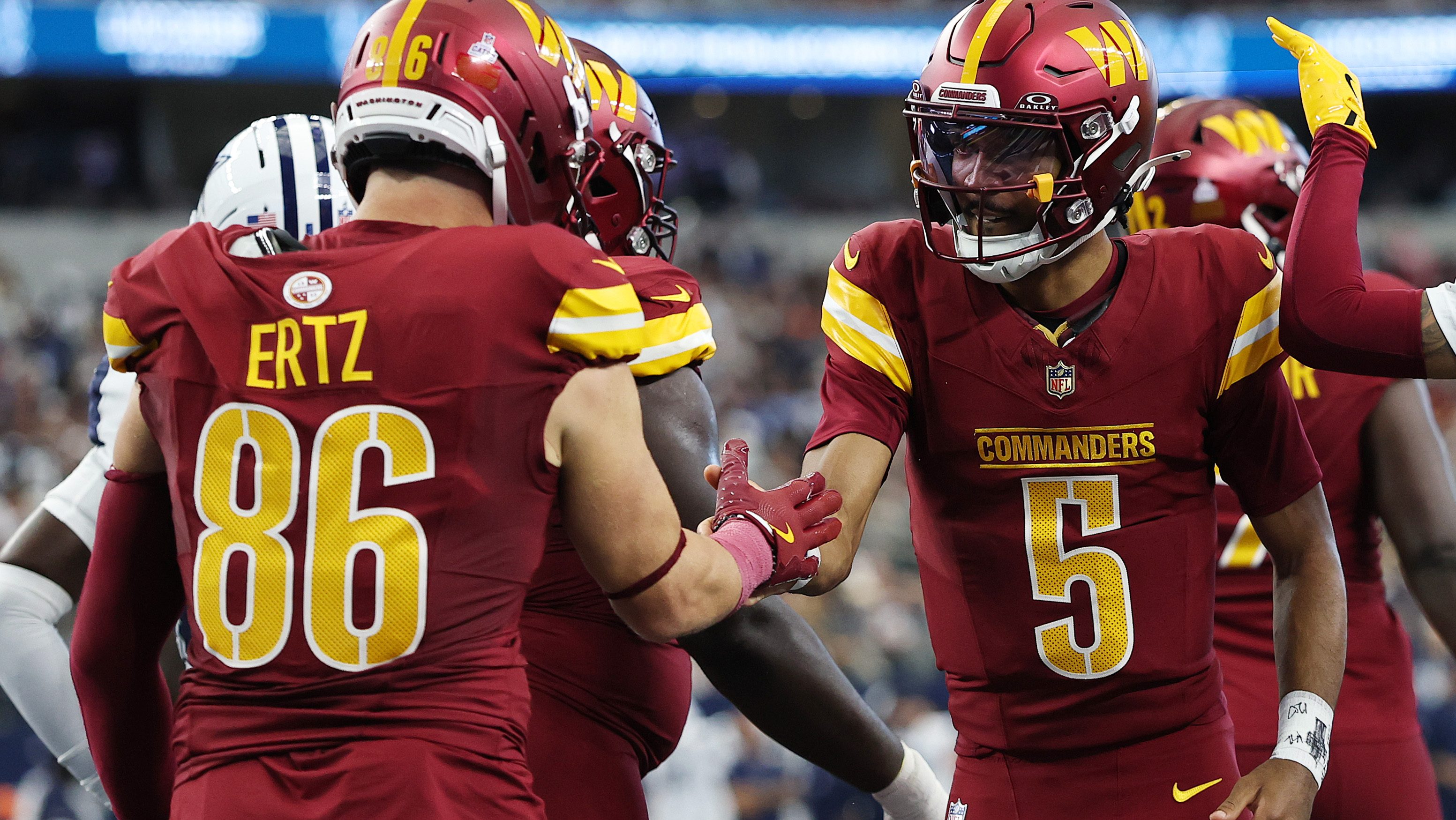 Commanders Get Disastrous Injury News in Week 7 Loss to Cowboys