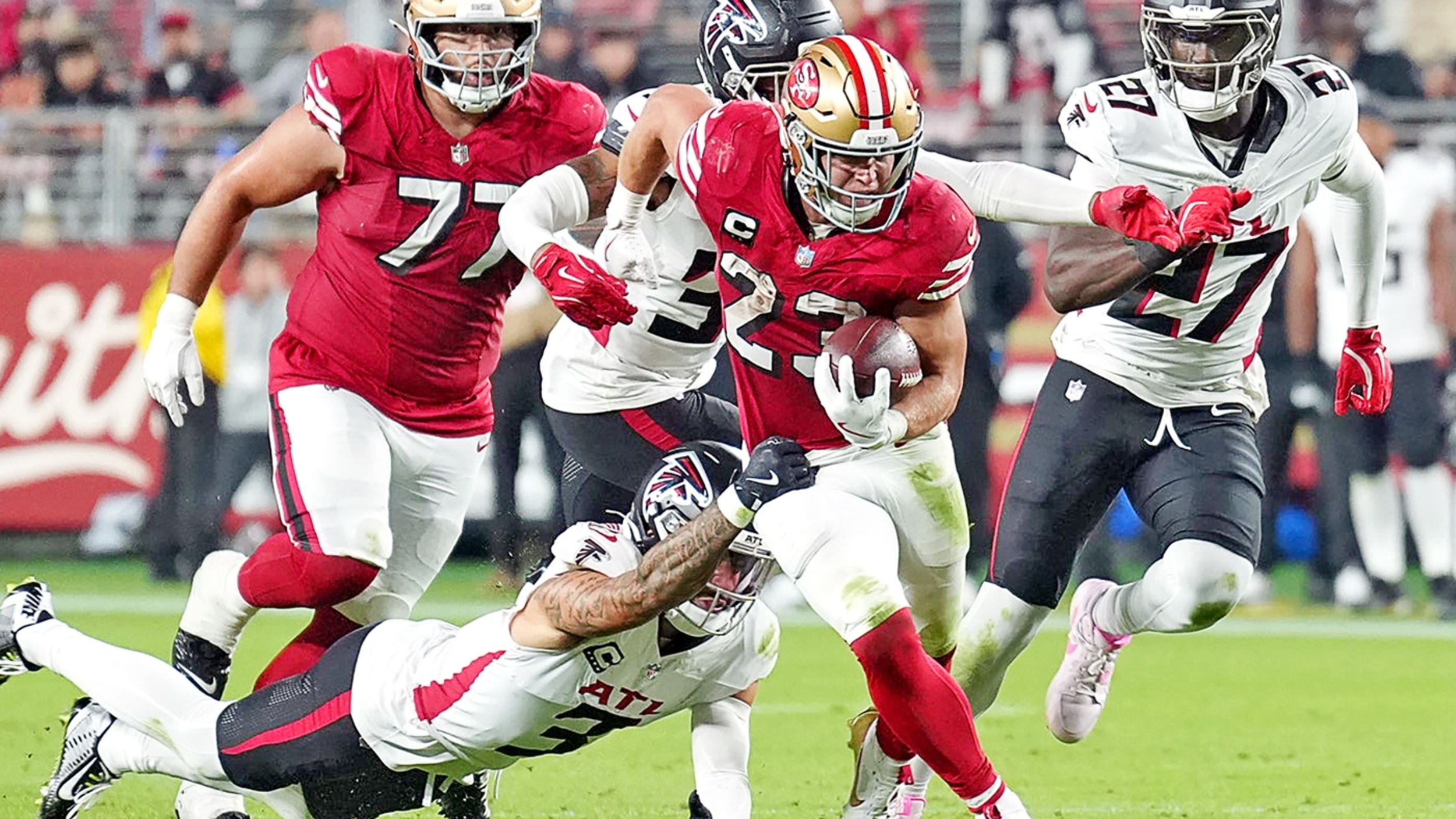 Recap: 49ers' ground game wakes up, bullies Falcons in 20-10 win